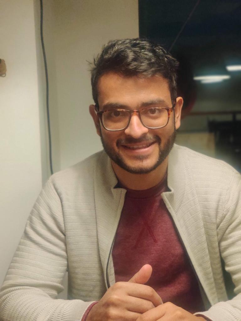 How to Get 500+ LinkedIn Connections Fast (Growth Hacks for 2025)